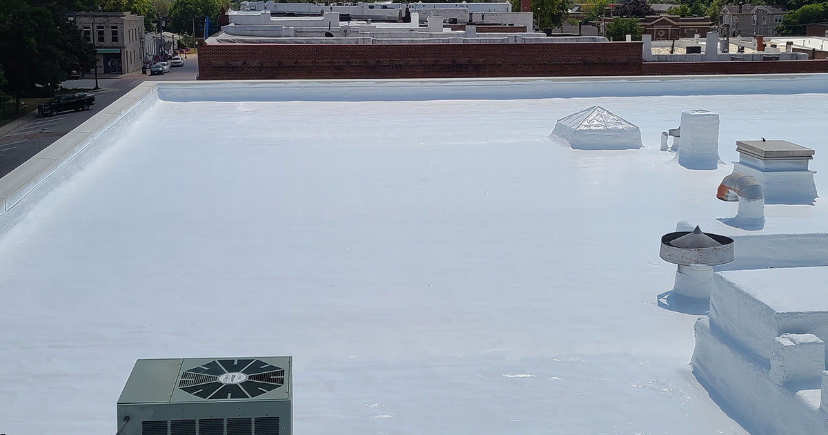 Elastomeric and Silicone Roof Coating in Des Moines, IA